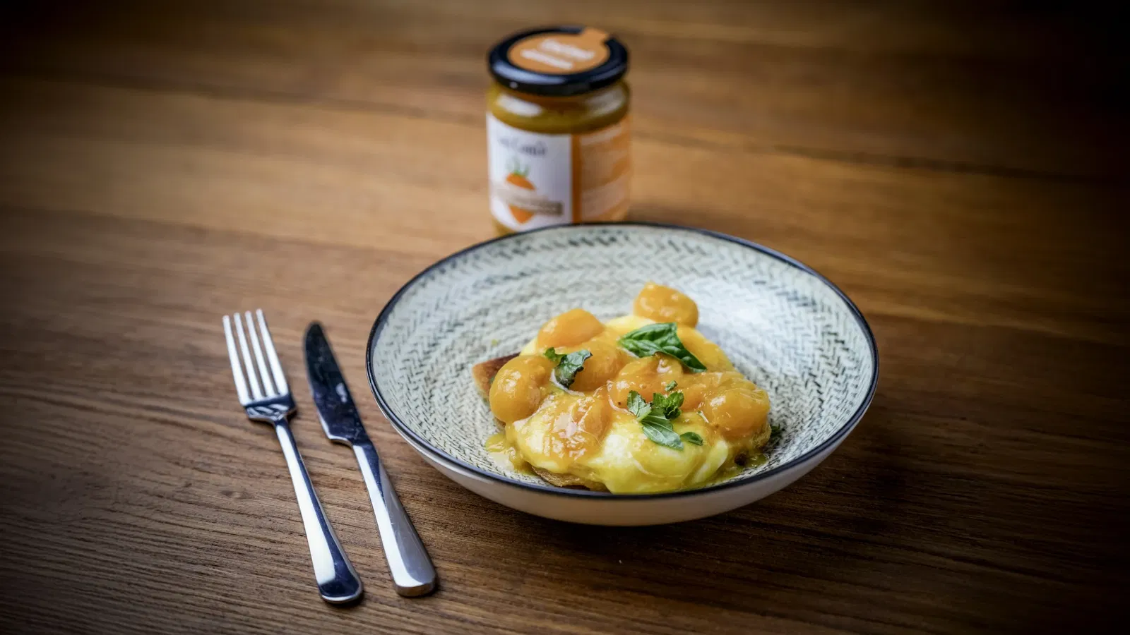 Provola alla pizzaiola con datterino giallo pelato in succo - Cosi Com'è